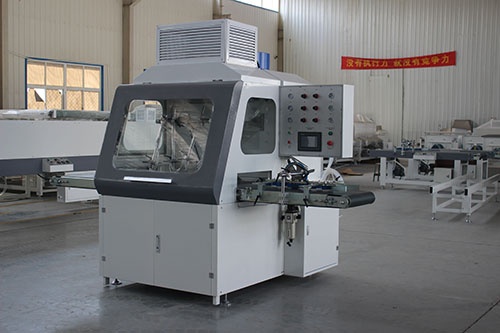 Linear Profile Spraying Painting Machine
