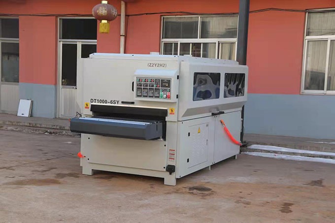 Sanding & Polishing Machine